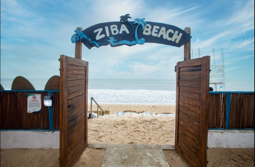 Ziba Beach Resort – Elegant Overwater Getaway with Private Beach & Spa